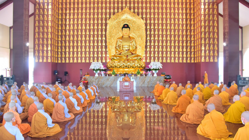 Tu thân và nhiếp chúng trong Thiền Lâm Bảo Huấn